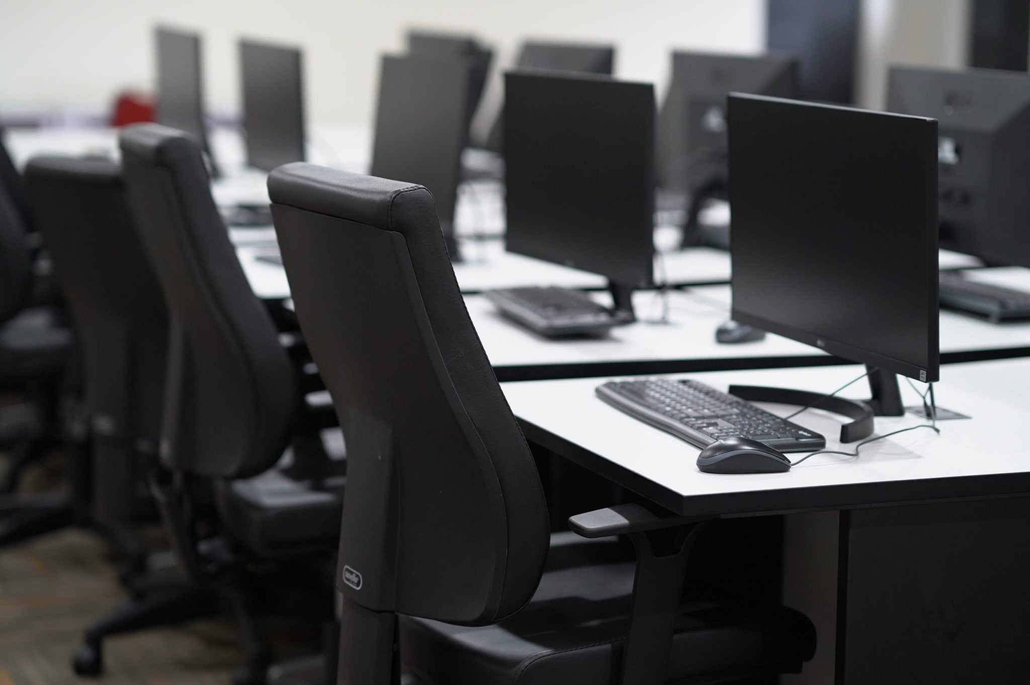 Computer & Multimedia Laboratory – Universitas Pendidikan Nasional