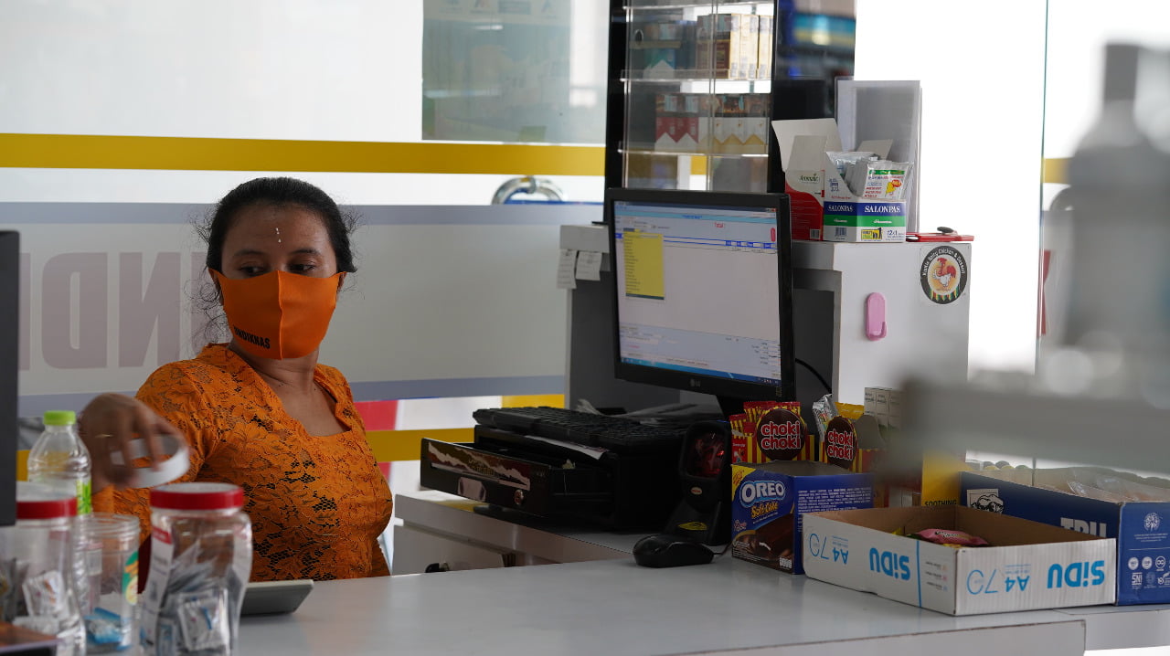 Undiknas Mart - Universitas Pendidikan Nasional