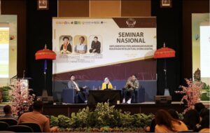 Logo Undiknas – Universitas Pendidikan Nasional